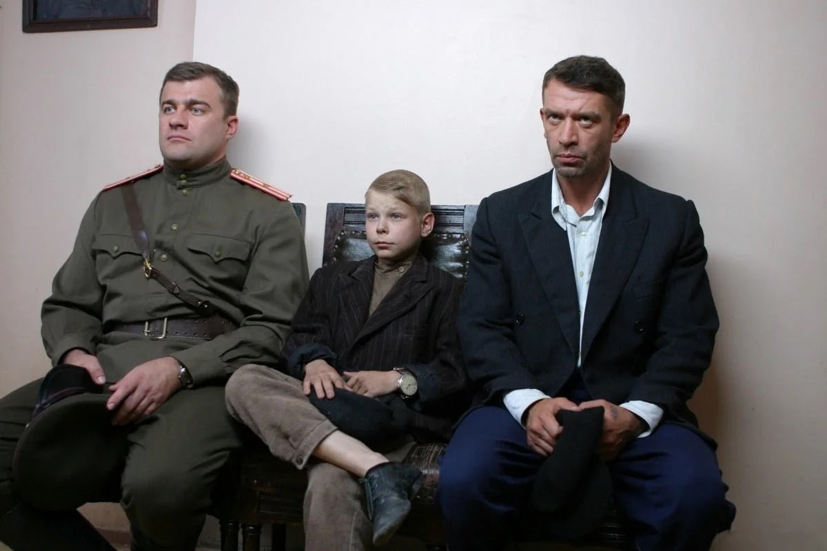 Liquidation TV Series Overview – Military Gogglebox