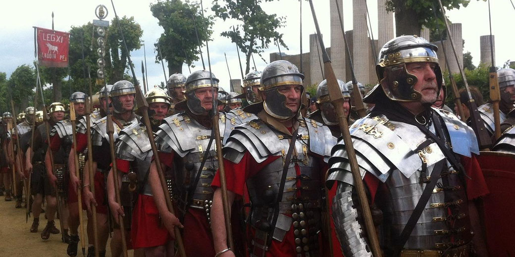 Real Life of a Roman Soldier (n.d.) – Military Gogglebox